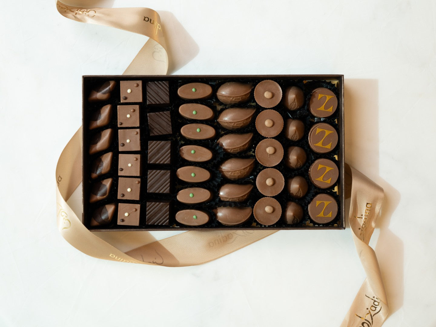 Pure Chocolate Boxes for Chocolate Lovers | Zadina Dates